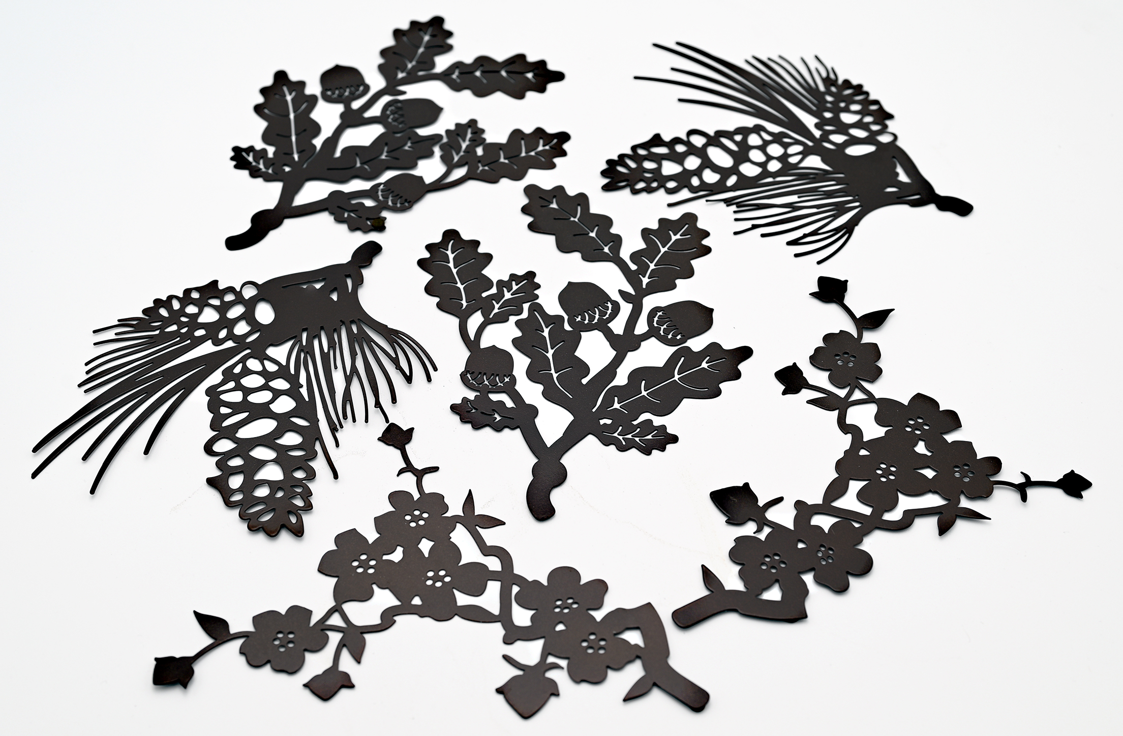 PartyLite Framework Seasonal Decor Kit 6 Pieces - Hope Chest Thrift Store